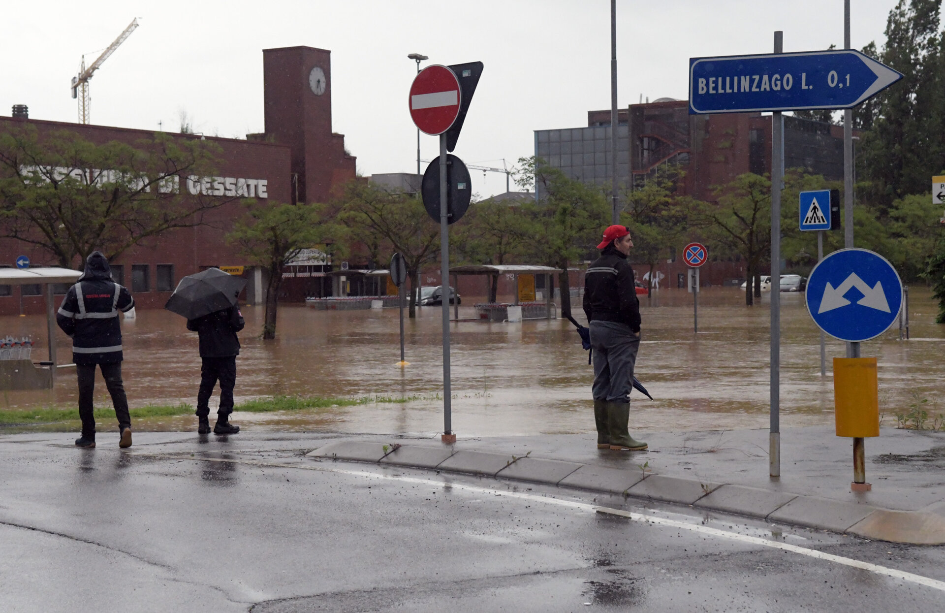 Esselunga di Gessate, dopo l'alluvione il supermercato riaprirà ...