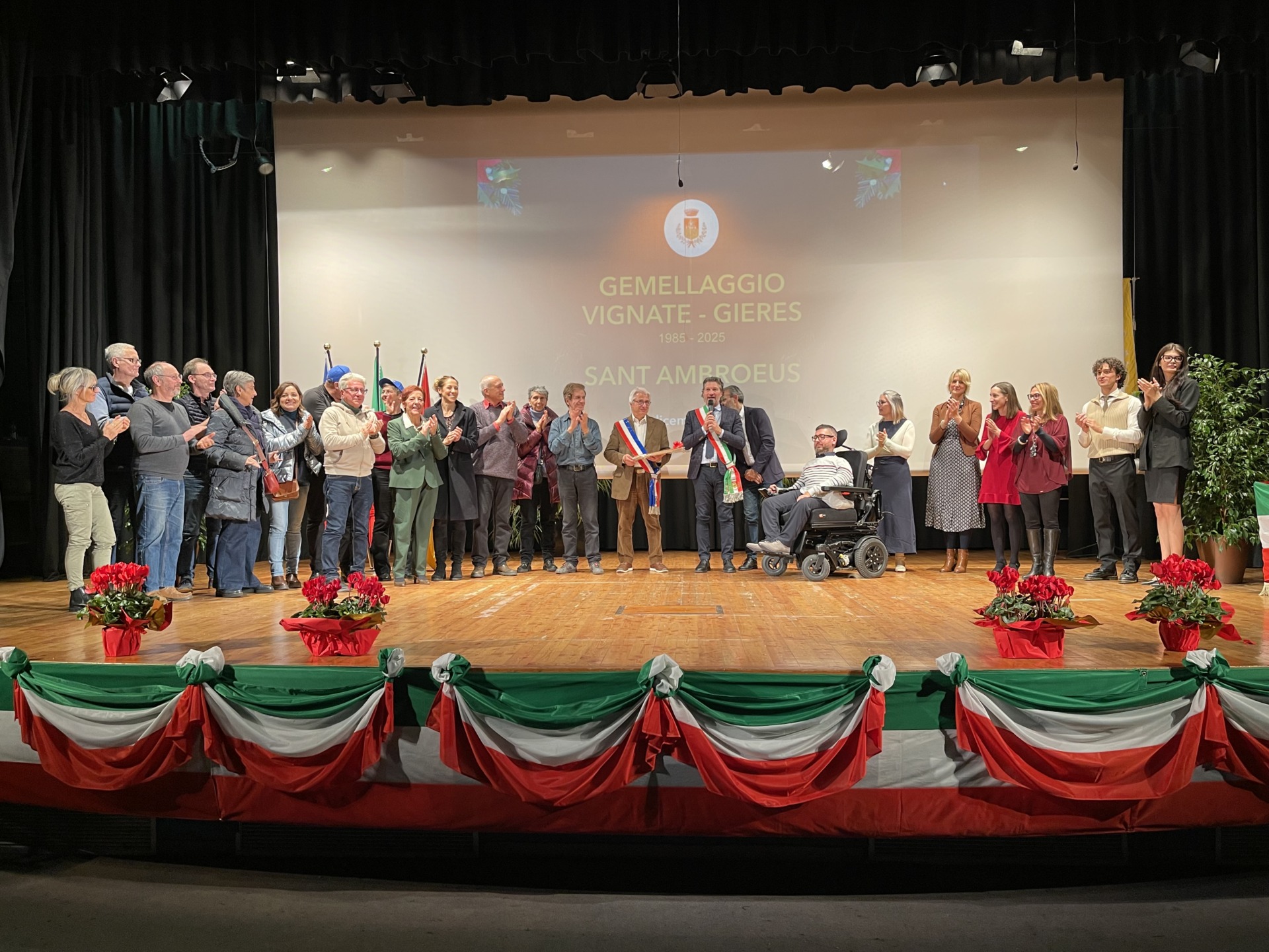 Vignate, una domenica ricca di emozioni: premio Sant'Ambroeus, borse di ...